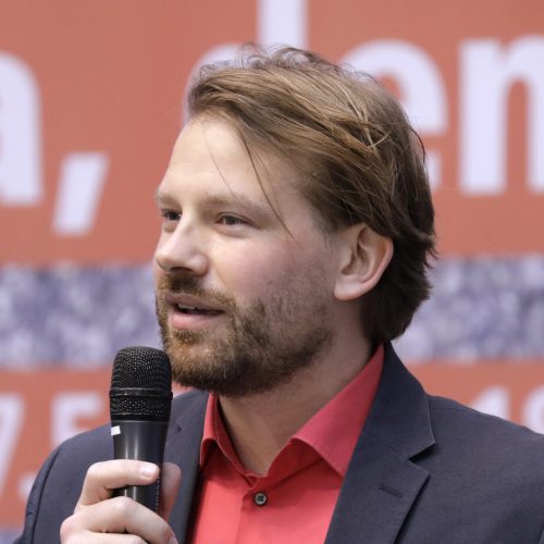 Maximilian Mayer – AGI